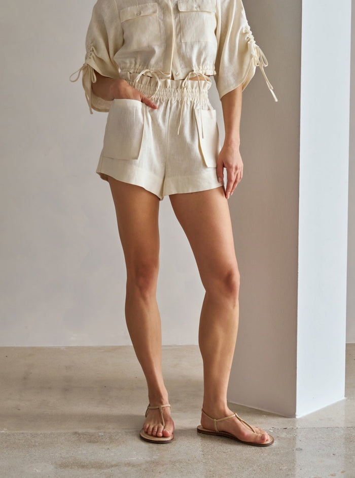 MIRA SHORT - IVORY